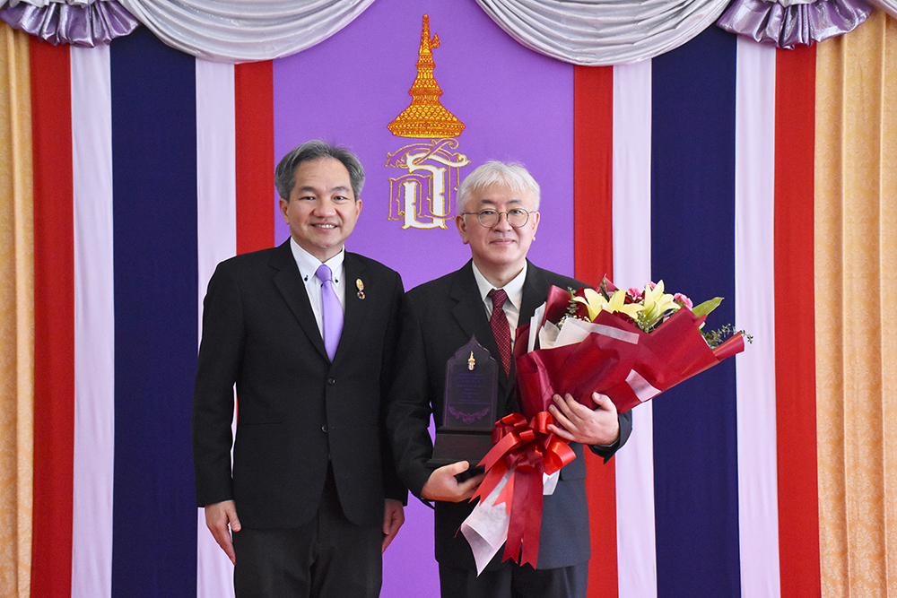 Dr. Masahiko Isaka, Principal Researcher, Bio-organic Chemistry ...