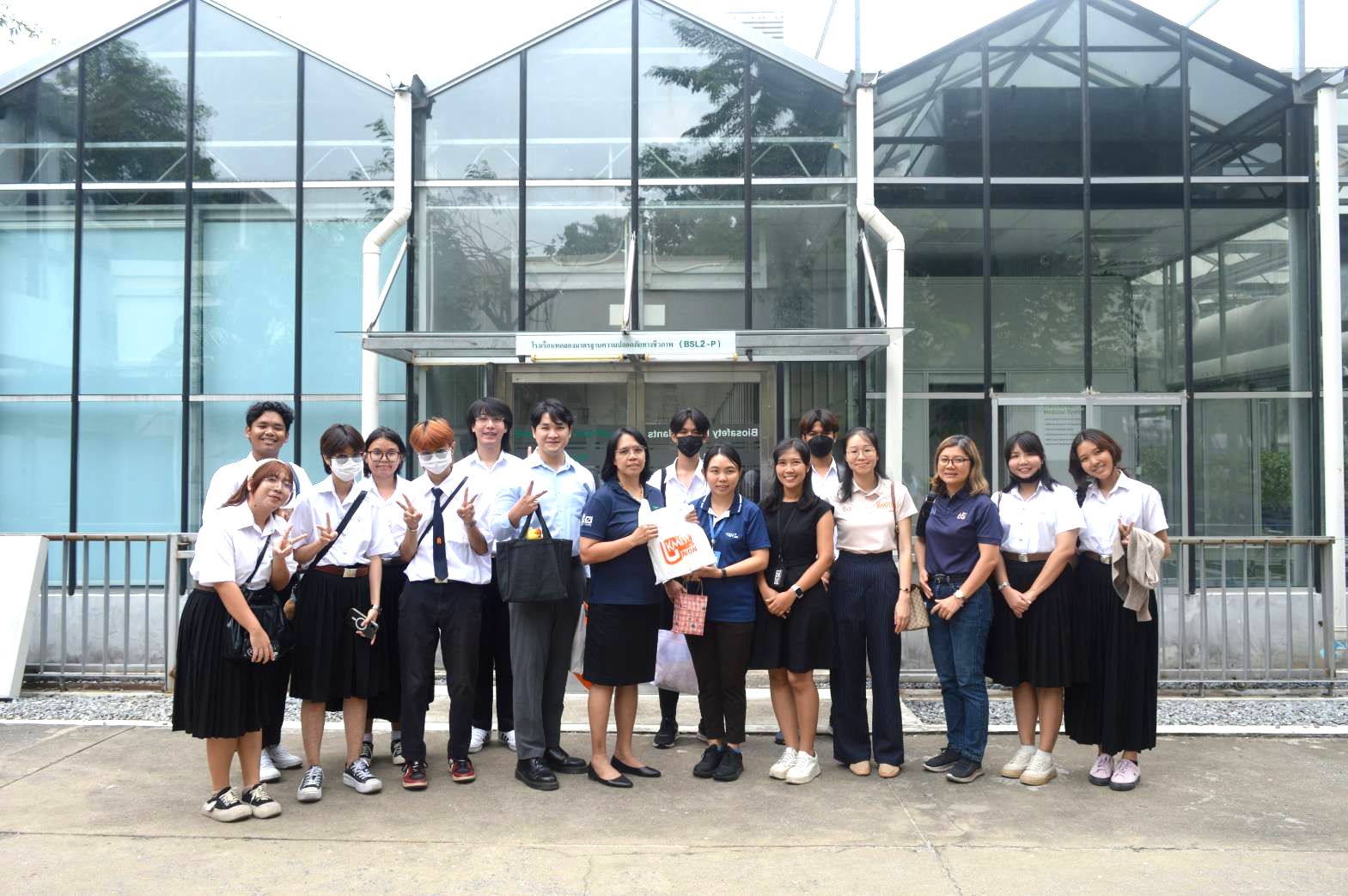 คณะเทคโนโลยีการเกษตร สจล. เข้าศึกษาดูงานไบโอเทค เพิ่มพูนความรู้และประสบการณ์ในวิชาเทคโนโลยี ...