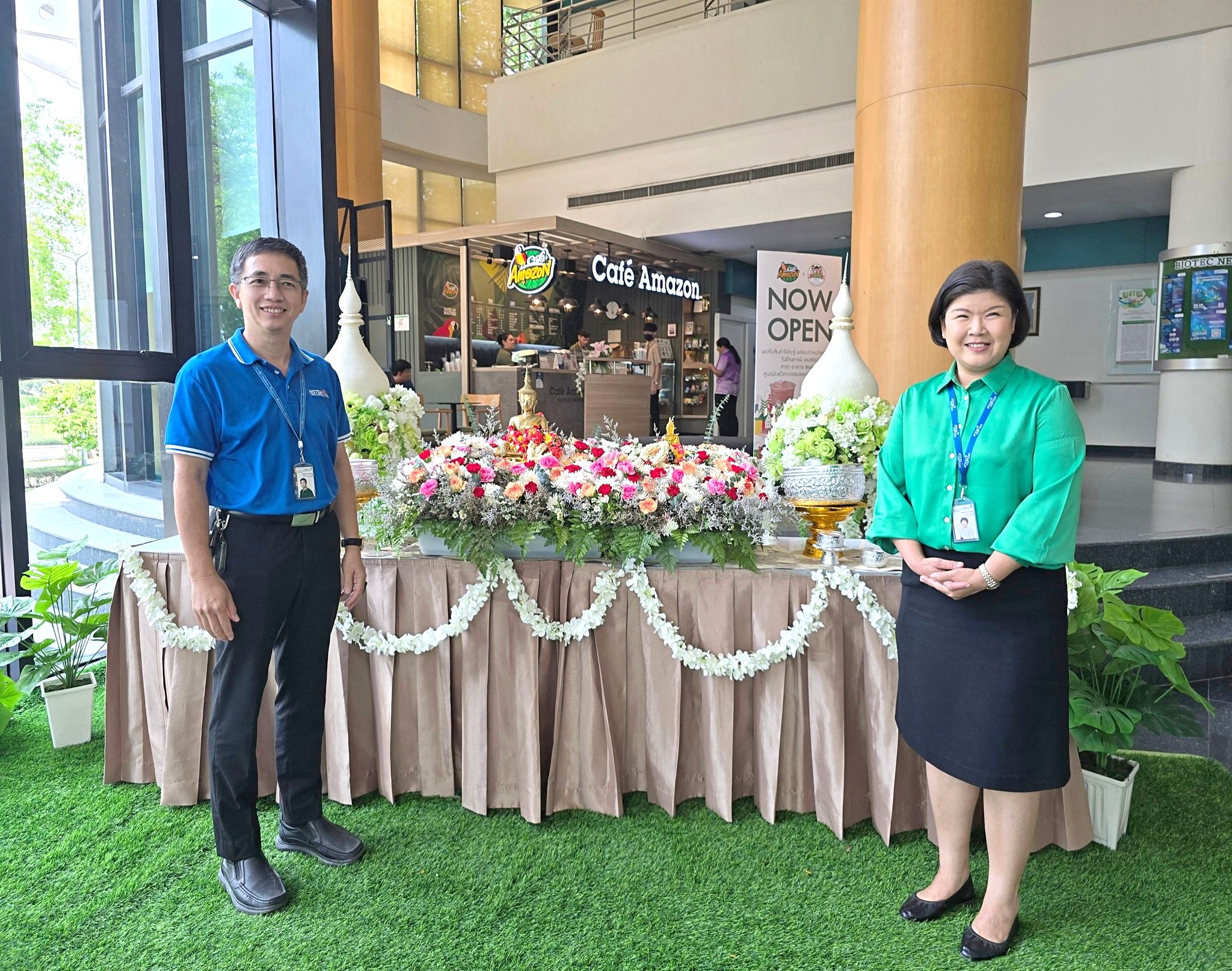 ผู้บริหารและพนักงาน BIOTEC ร่วมสืบสานวัฒนธรรมไทย รักษาประเพณีอันดีงาม ร่วมสรงน้ำพระ รับปีใหม่ไทย ...