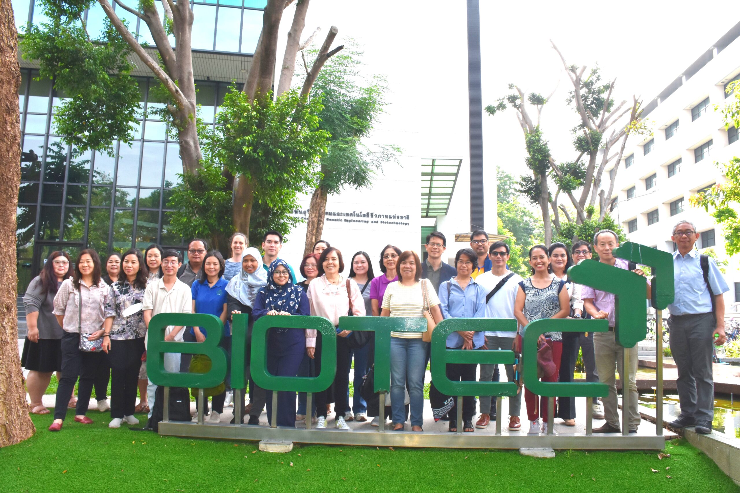 BIOTEC-สวทช. ต้อนรับคณะ IRRI เยี่ยมชมและแลกเปลี่ยนเรียนรู้ด้านเทคโนโลยีชีวภาพการเกษตร – BIOTEC