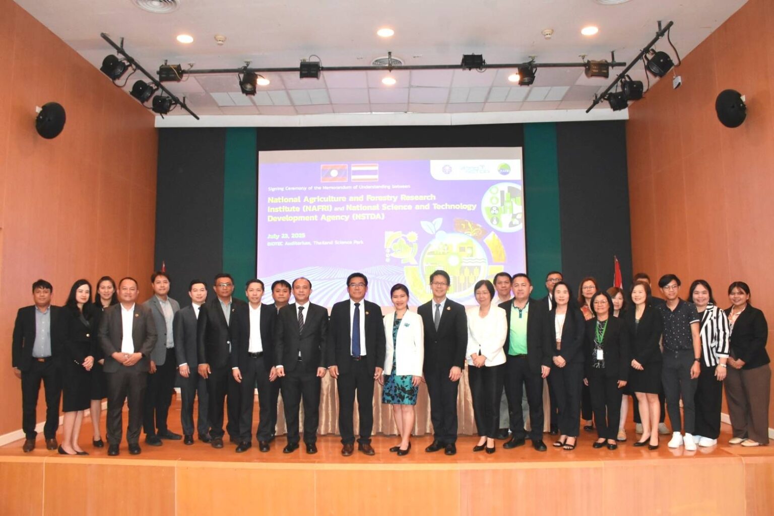 NSTDA and NAFRI Sign MOU for Academic and Research Collaboration ...